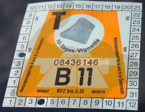 🚗 Driving in Europe – The Wandering Passport